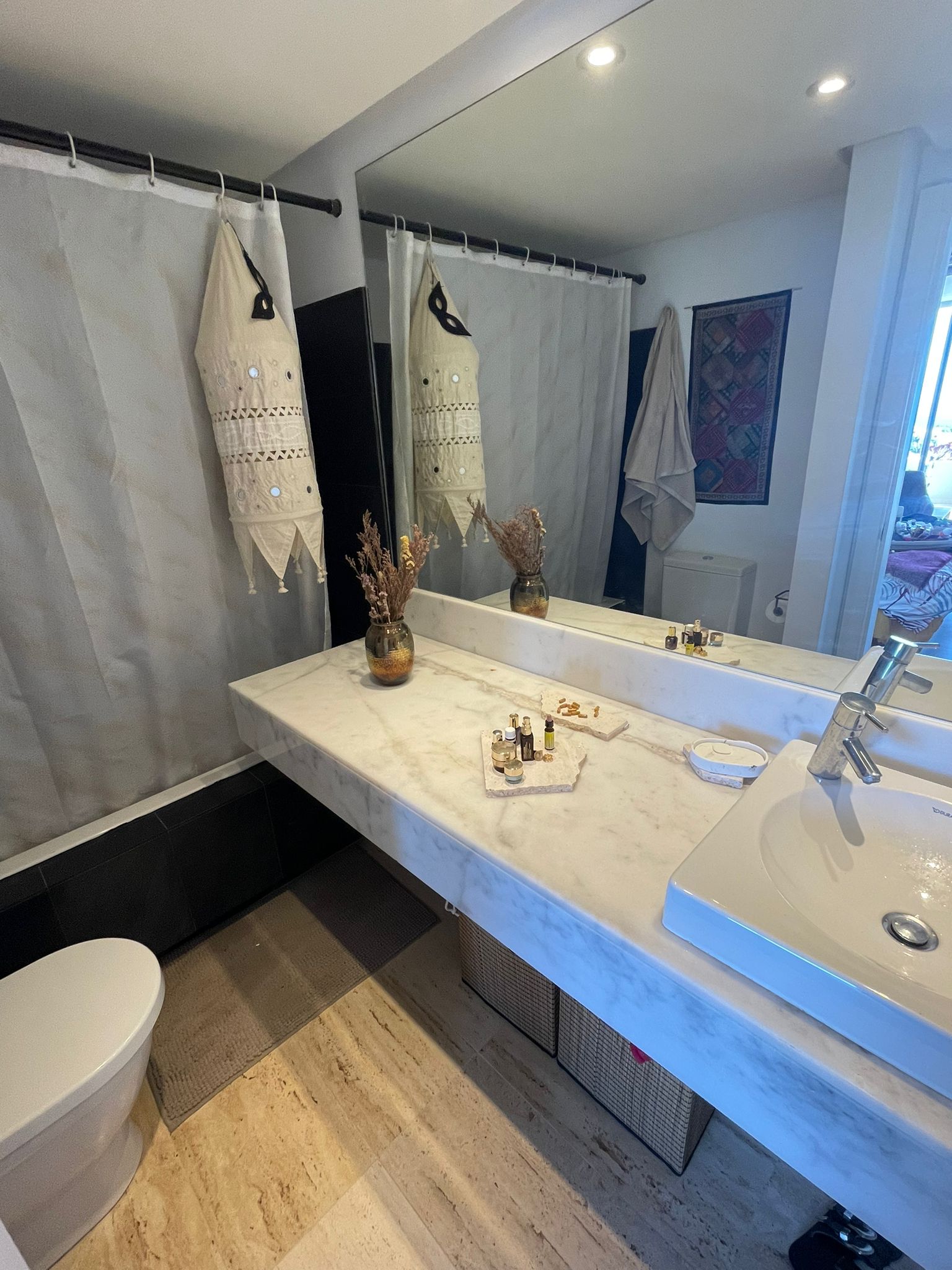 Bathroom - Interlace Network