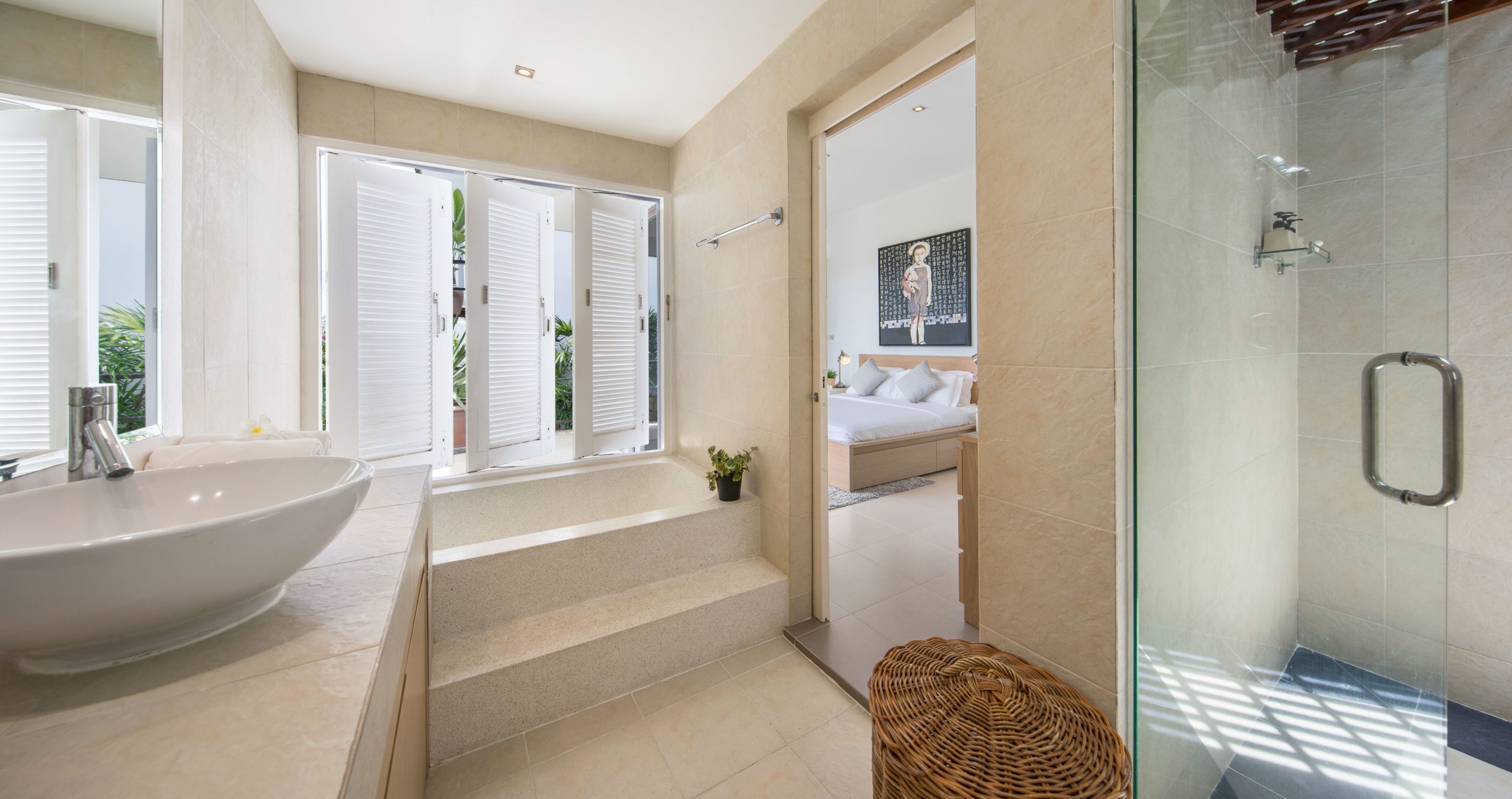 VillaMullionCove_22_Bathroom - Interlace Network