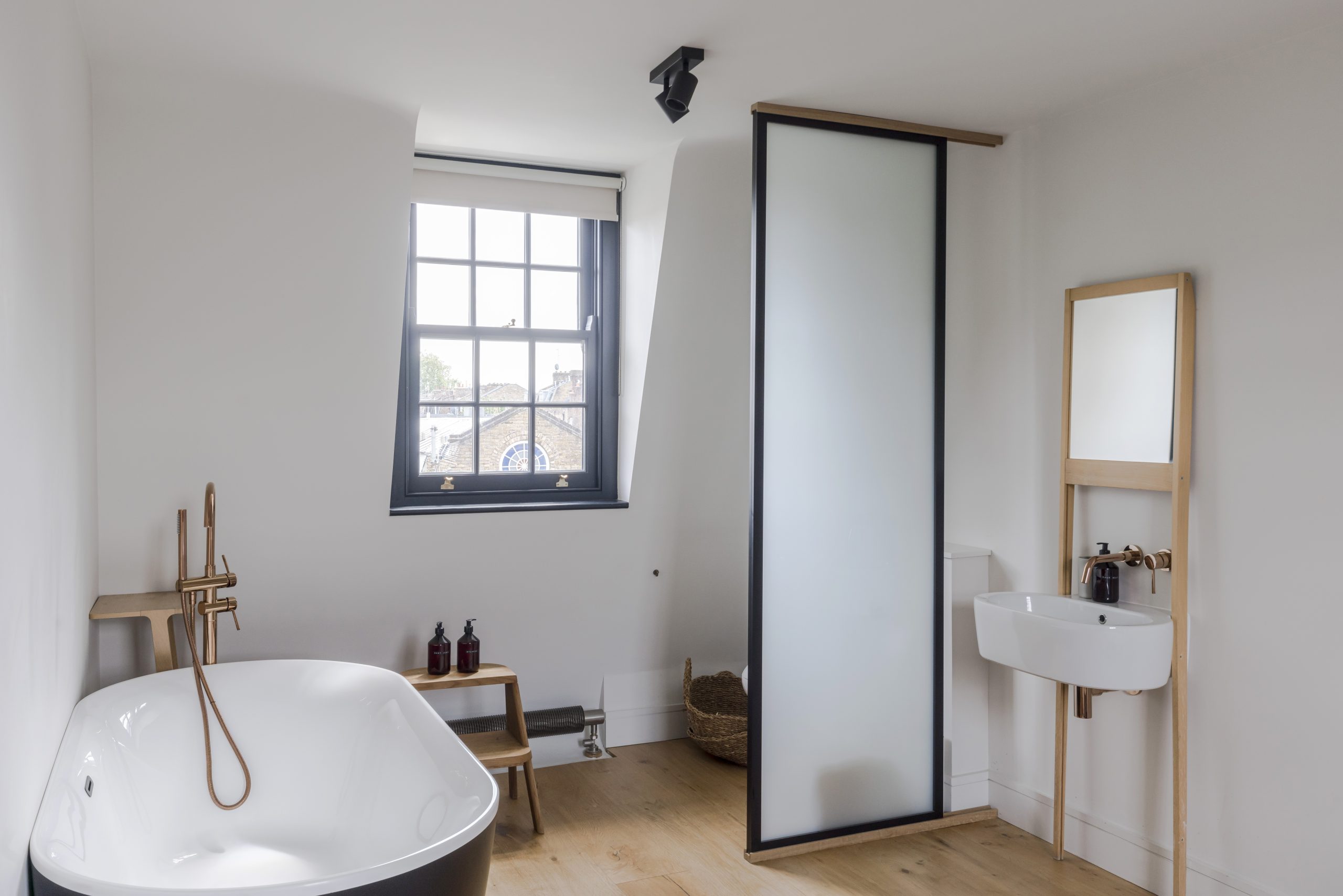 Bathroom - Interlace Network